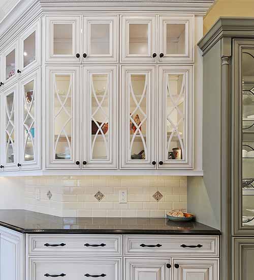Anson Traditional Style Omega Cabinets|Modern Image Interiors